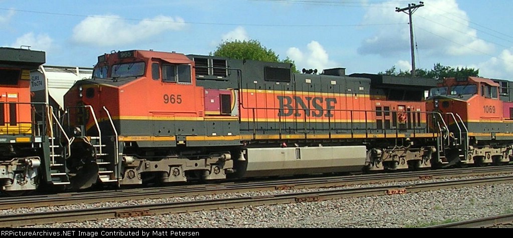BNSF 965
